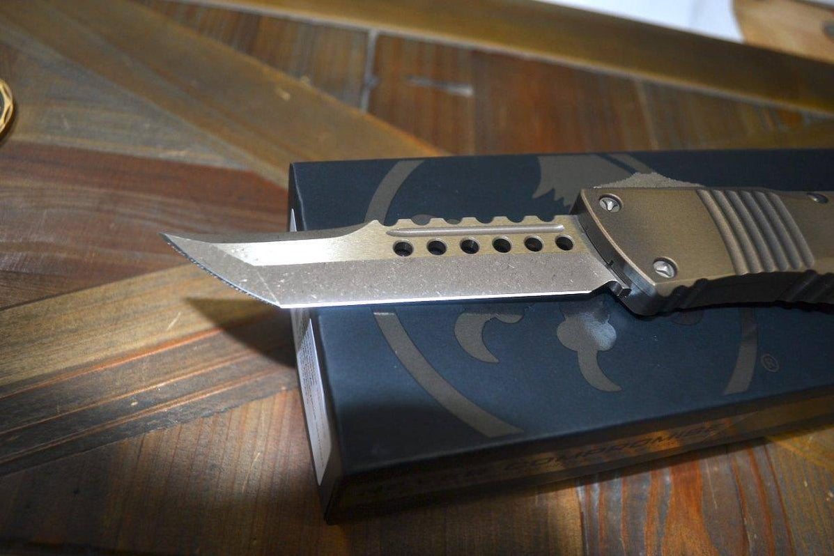 Microtech Combat Troodon 219-13APABS Hellhound Bronze Signature Series ...
